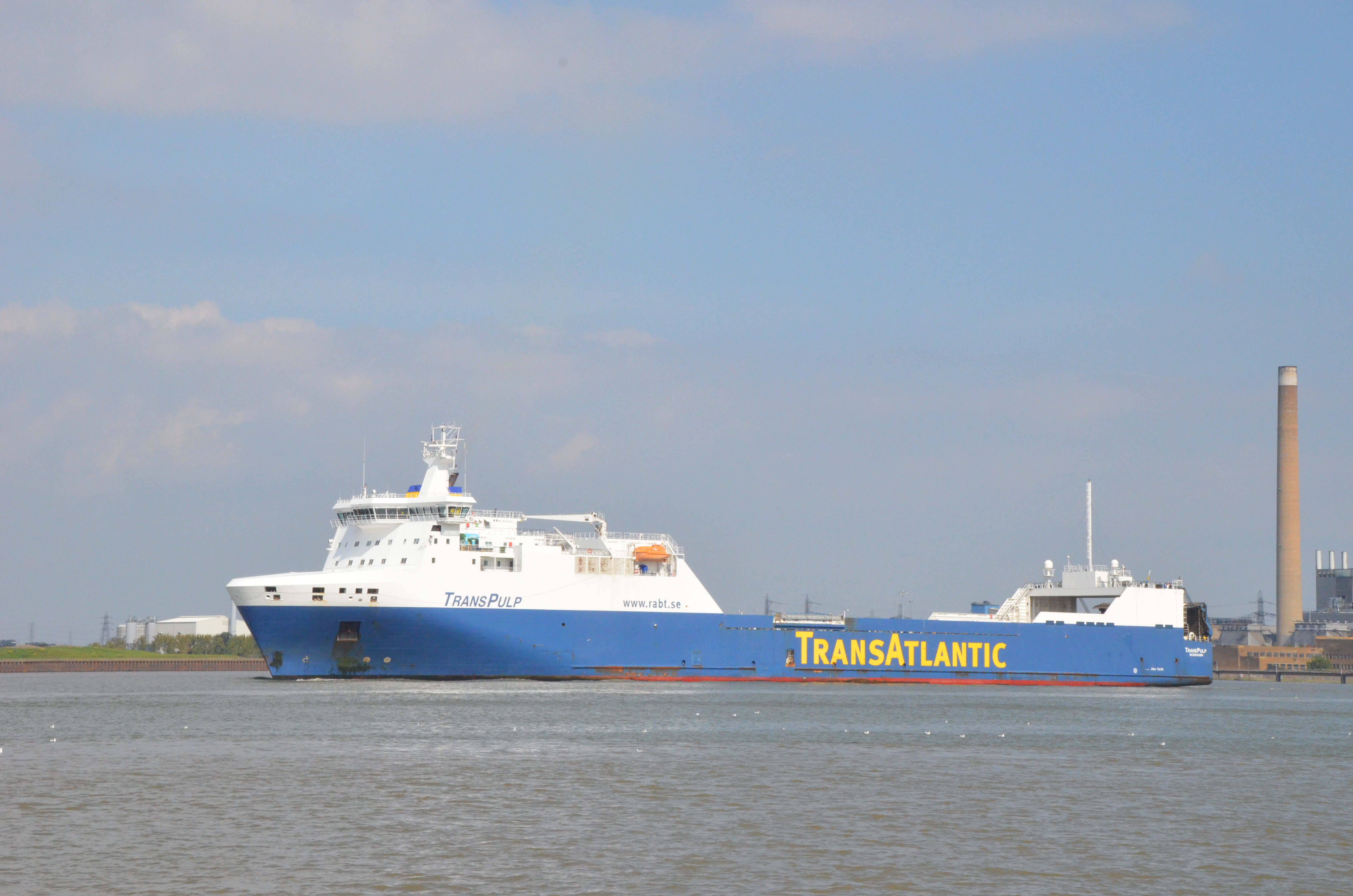 TRANSPULP on the Thames | Transport - ships | Tilbury and Chadwell Memories