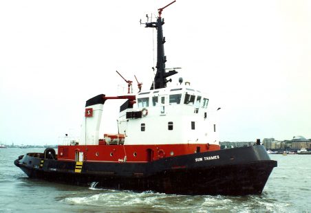 Tugs: SUN and others | Tilbury and Chadwell Memories