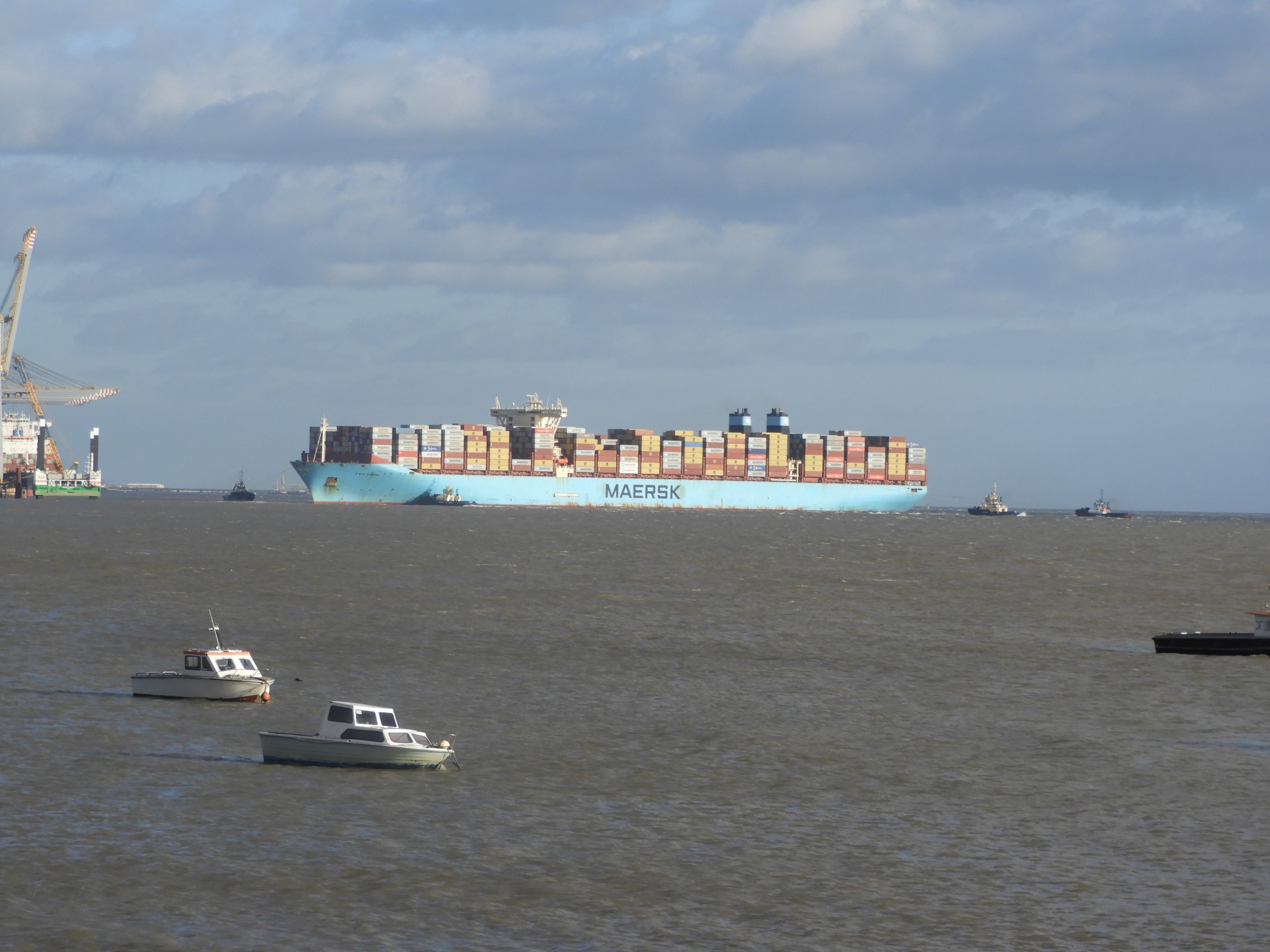 MATZ MAERSK leaving DPW | Container Ships | Tilbury and Chadwell Memories