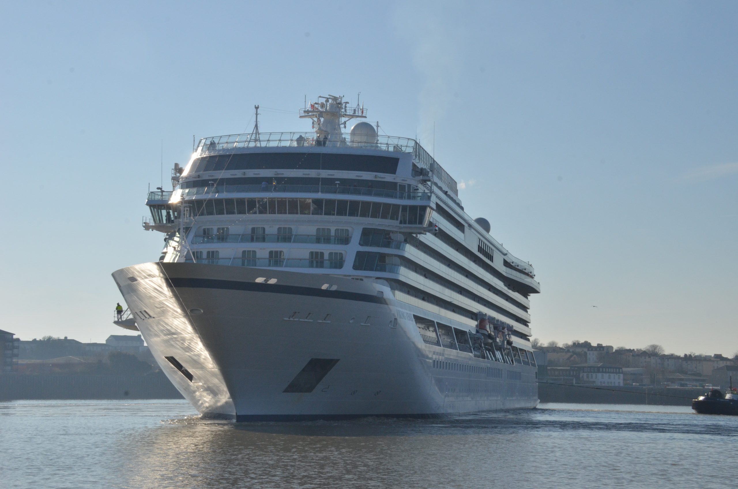 VIKING VENUS leaving Tilbury | Cruise ships | Tilbury and Chadwell Memories