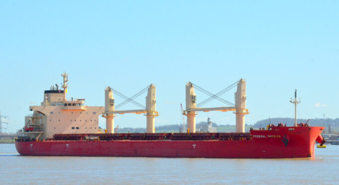 FEDERAL PASSION for Tate and Lyle jetty | Bulk carriers | Tilbury and ...